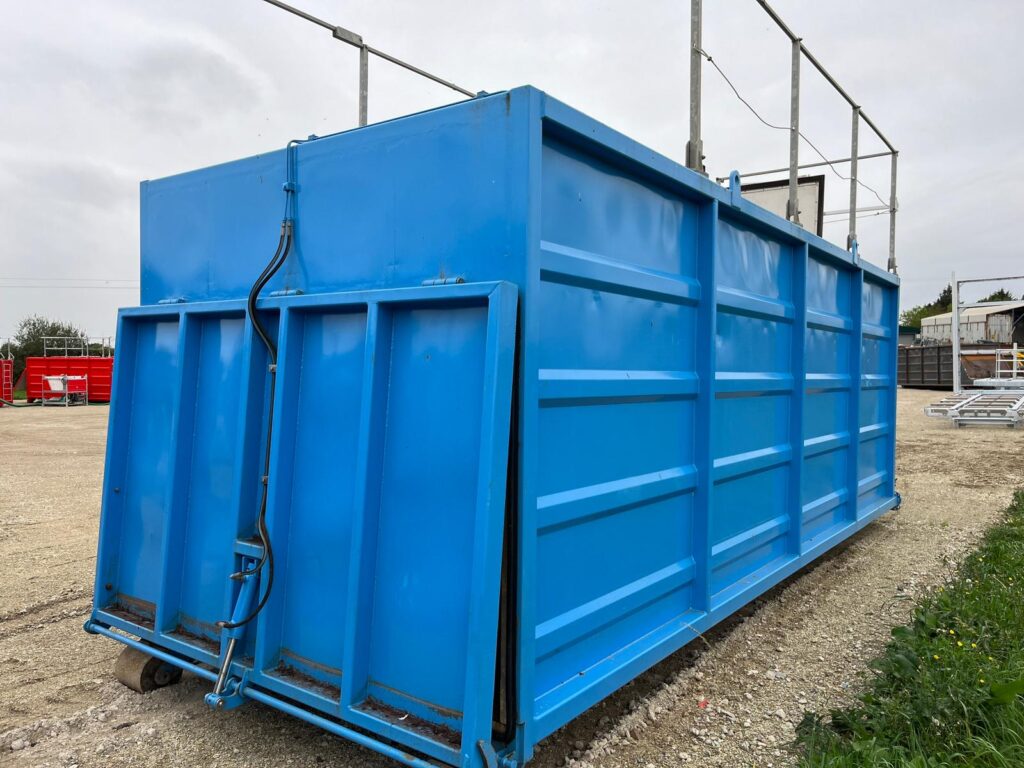 Moos AVC Container - Dexter Watson