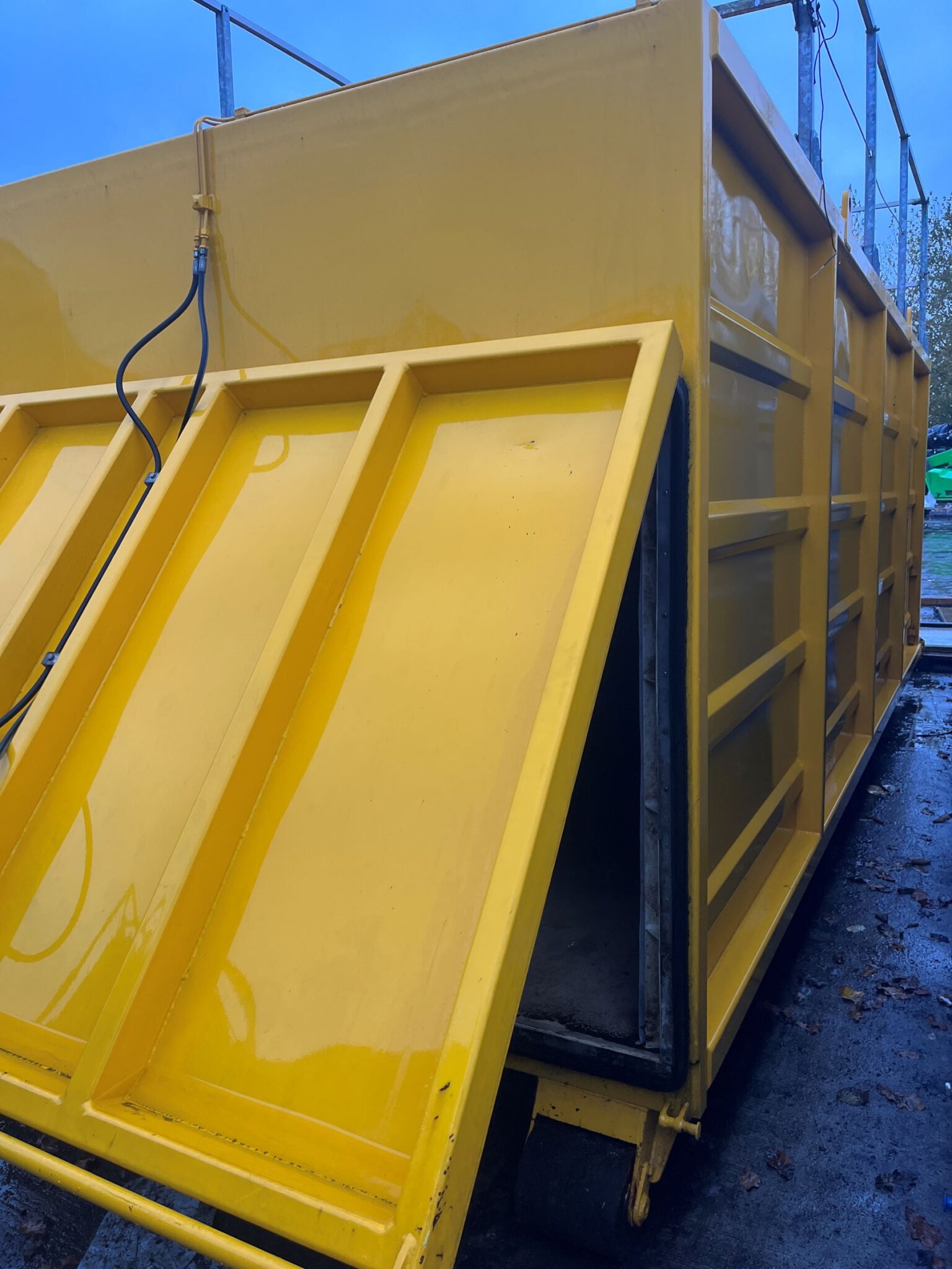 Dewatering Container - Dexter Watson