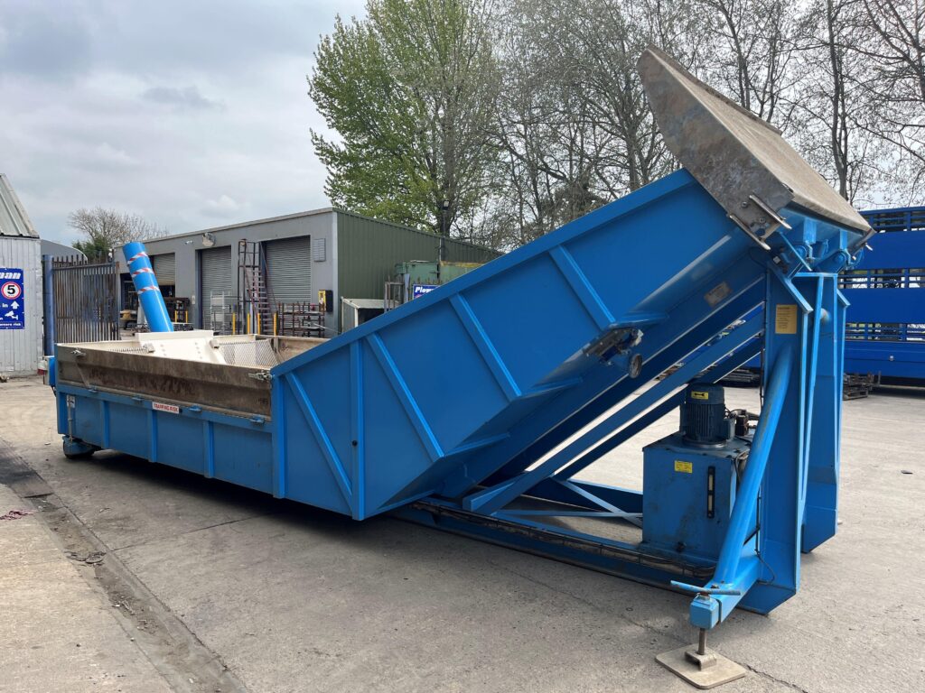 Simon Moos High-Tip - Dexter Watson